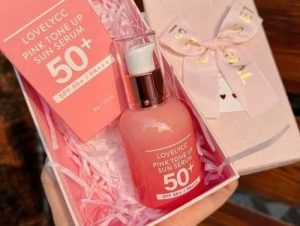 Công dụng của Pink Tone Up Sun Serum? Chống nắng + dưỡng da?